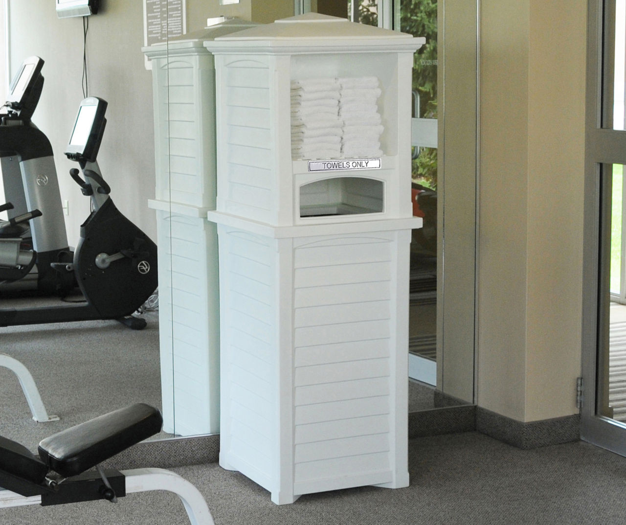 Mayne Inc. Lakeland Towel Valet | Big Lots