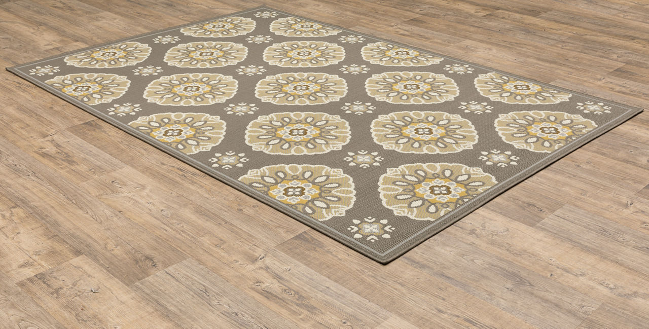 Market Floral Round Outdoor Area Rug, (7'10") | Big Lots