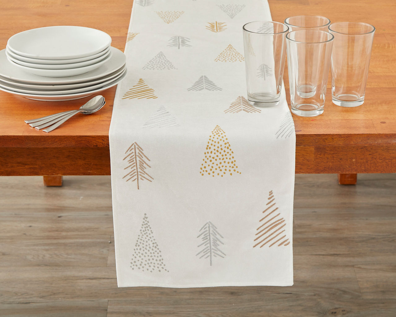 Winter Wonder Lane White, Gold & Silver Christmas Trees Table Runner ...