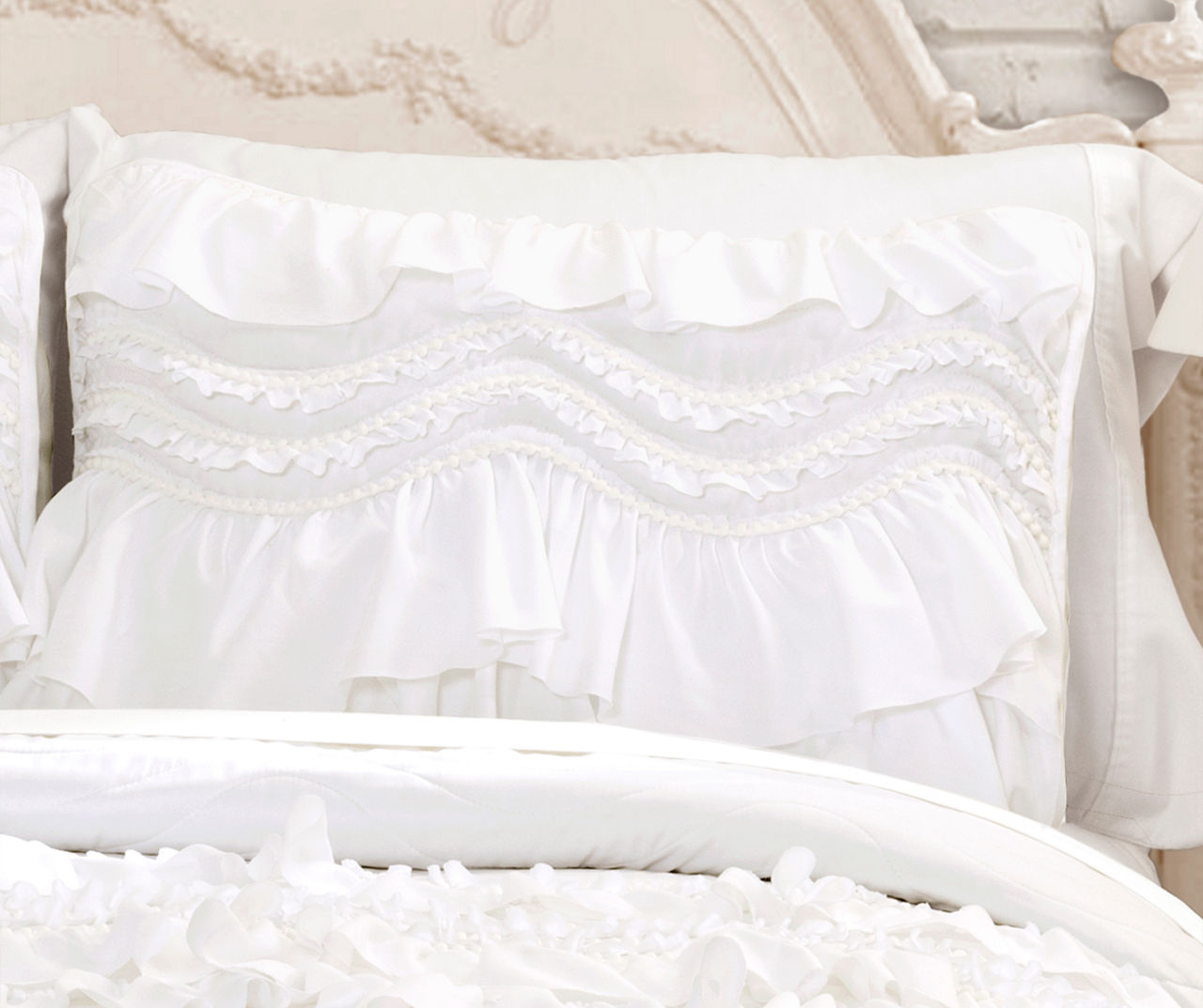 Lush Decor Kemmy White Ruffle Twin 2-Piece Quilt Set | Big Lots