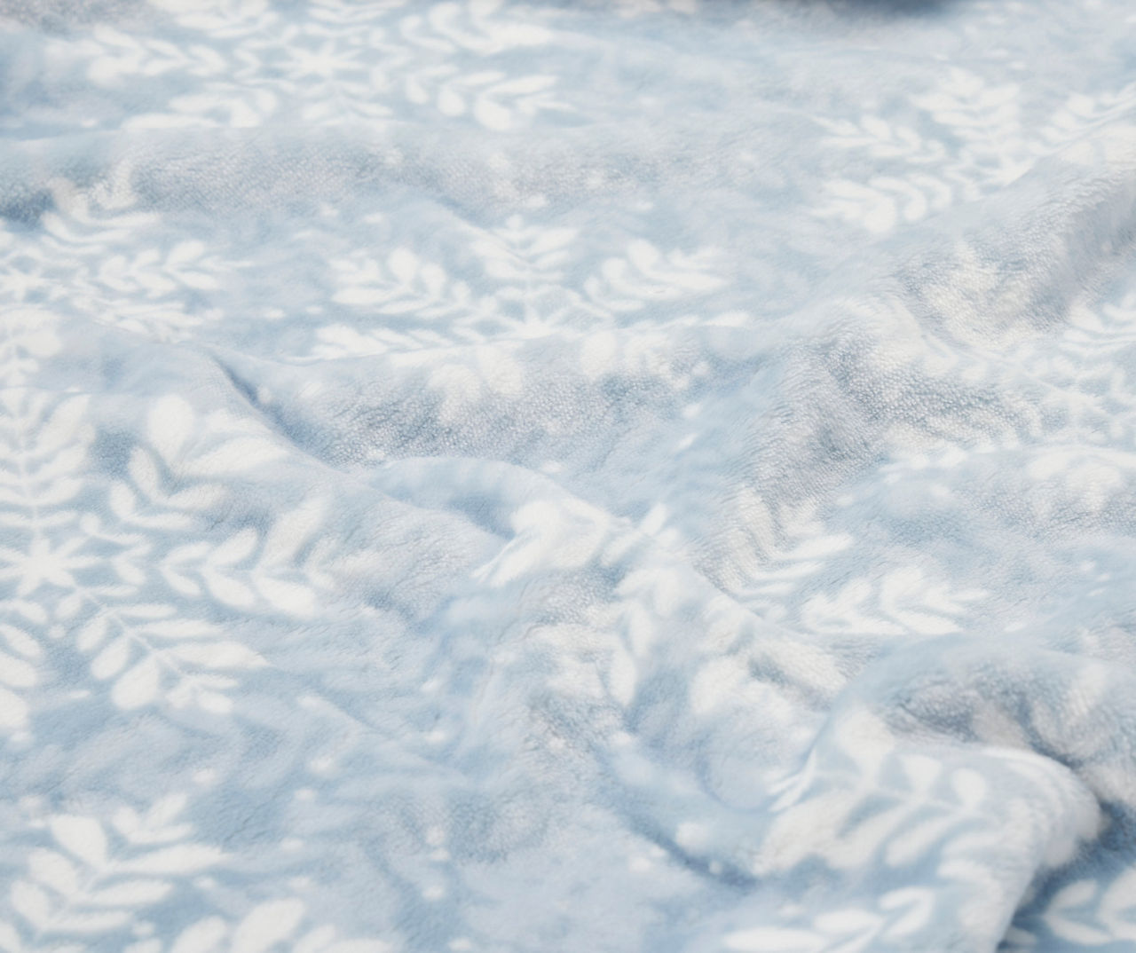 Thalia Blue & White Snowflake Throw, (50" x 70") | Big Lots