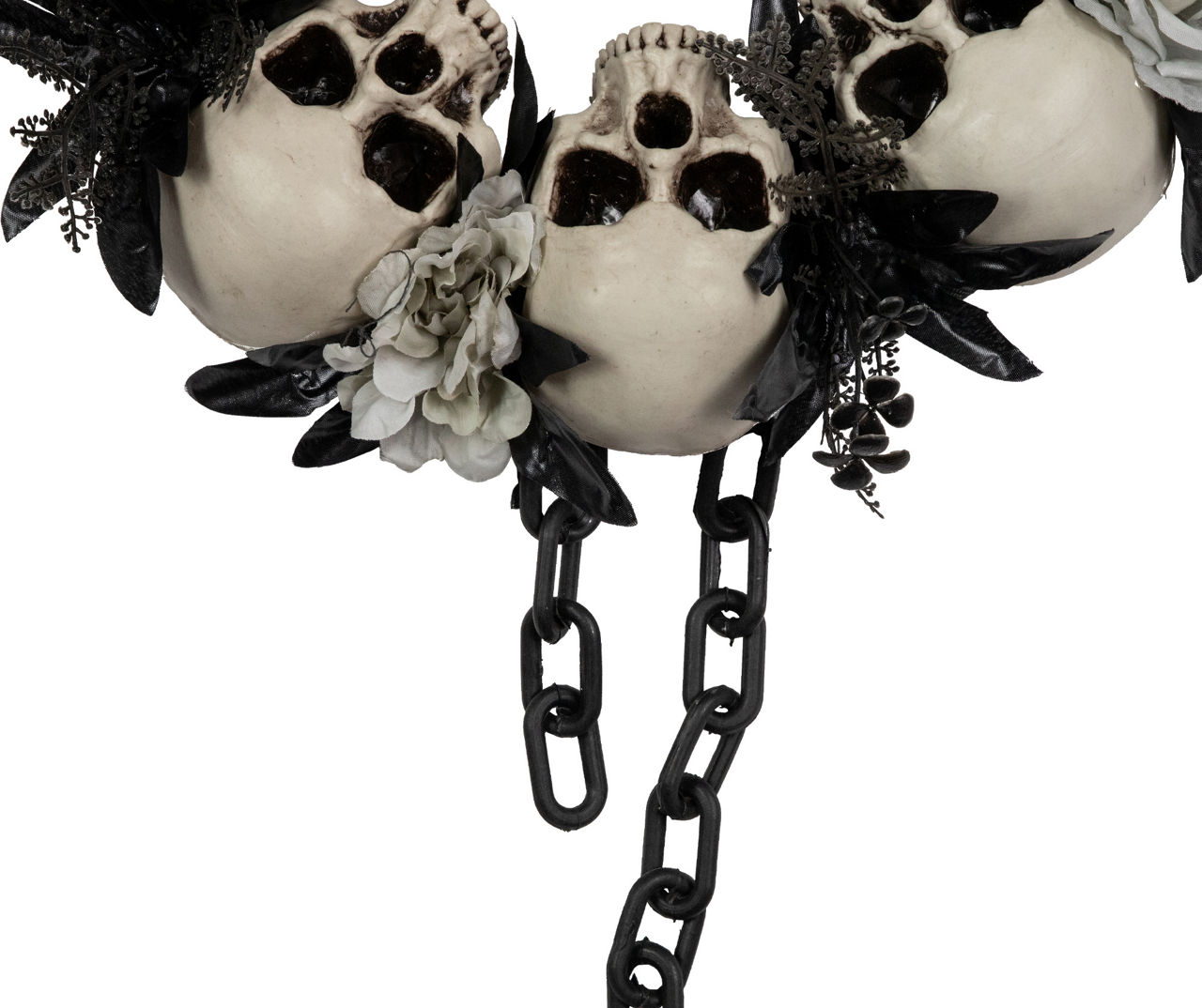 Northlight 15" Skull, Rose & Chain Wreath | Big Lots