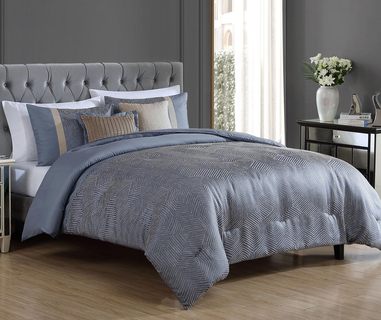 Broyhill Hayes Smoke & Blue Geometric Queen 5-Pc. Comforter Set | Big Lots